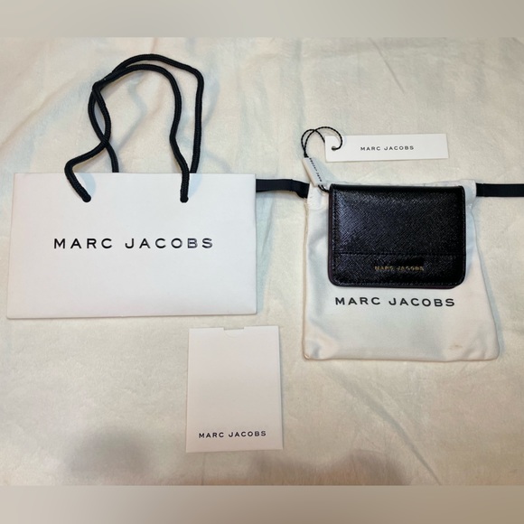 Marc Jacobs | Bags | Marc Jacobs Black Card Case | Poshmark
